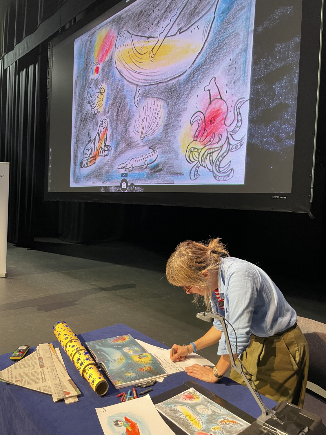 The Children's Bookshow | Helen Stephens and Neal Layton's performance