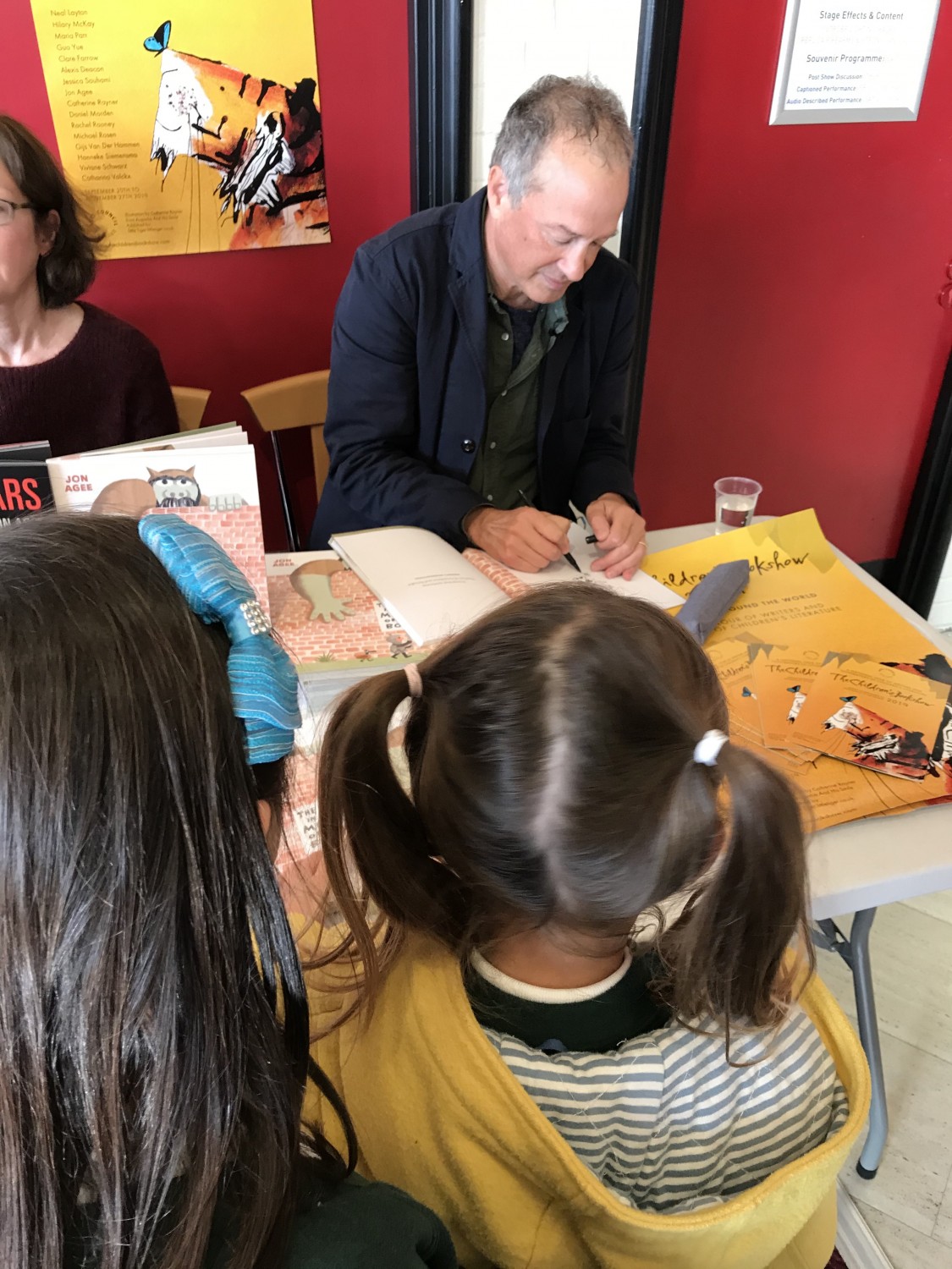 The Children's Bookshow | Jon Agee